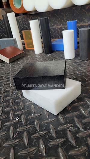 Plat POM Putih | POM Hitam | Batangan Lembaran - PT Mita Jaya Mandiri