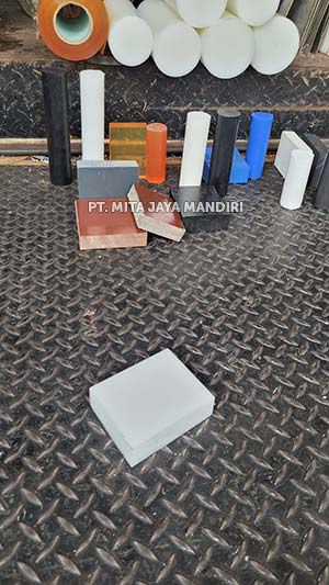 Plat POM Putih | POM Hitam | Batangan Lembaran - PT Mita Jaya Mandiri